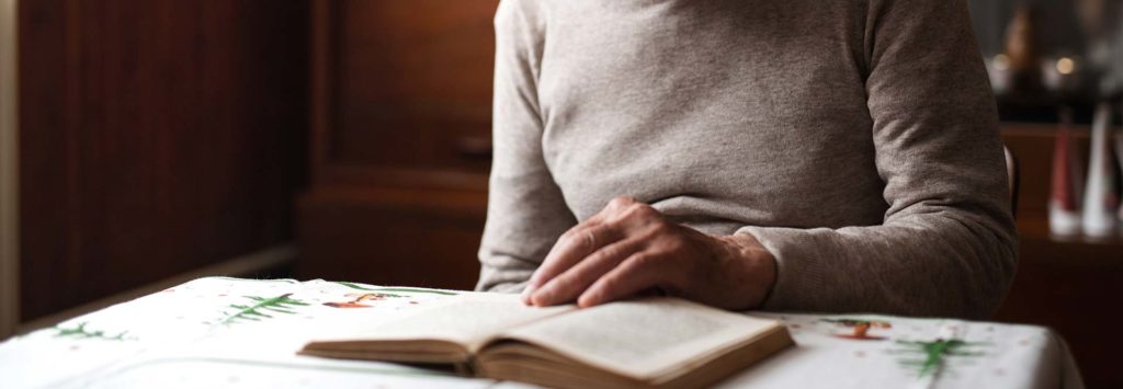 Early Signs of Dementia: Inappropriate Behavior & Comments ...